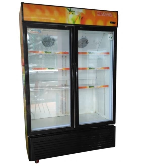 10 Rekomendasi Kulkas Minuman Dingin Terbaik (2025)